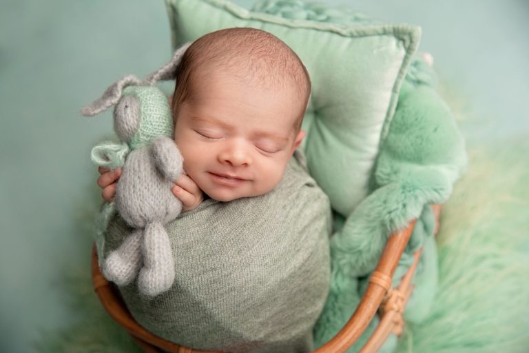 11 Best Newborn Props - Sofia Ribeiro Photography